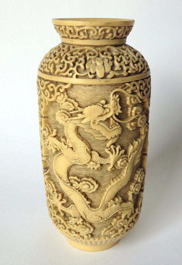 Chinese Faux Ivory Vase : Lot 298