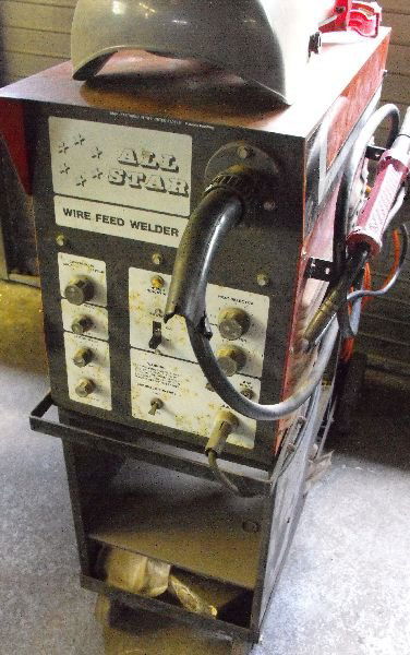 ALL STAR WIRE FEED WELDER : Lot 79