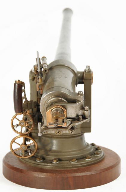 196A: A World War II Scale Model of a US Naval Cannon, : Lot 196A