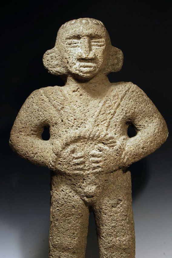 Monumental Costa Rican Stone Sculpture : Lot 328