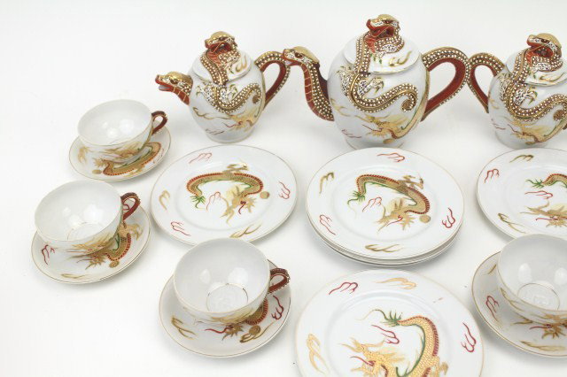 JAPANESE DRAGON LITHOPHANE GEISHA GIRL TEA SET : Lot 23203