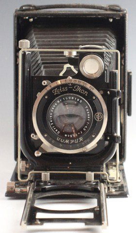 1930s CARL ZEISS IKON COMPUR FOLDING CAMERA : Lot 28001