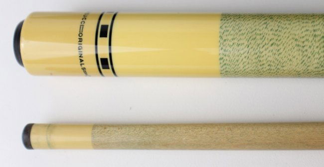 VINTAGE MEUCCI ORIGINALS POOL CUE IN CASE : Lot 31679