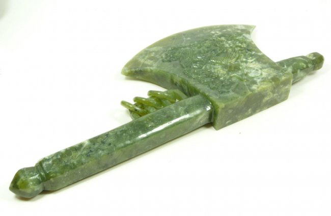 CHINESE JADE CARVED CEREMONIAL AXE : Lot 1033