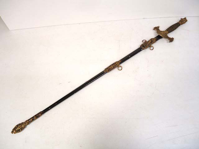 F.C.B. Sword : Lot 190E