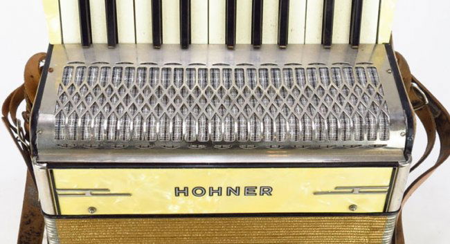 Antique Hohner Accordion with Case : Lot 48
