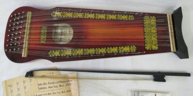 MARX VIOLIN-UKE MARXOLIN INSTRUMENT : Lot 300