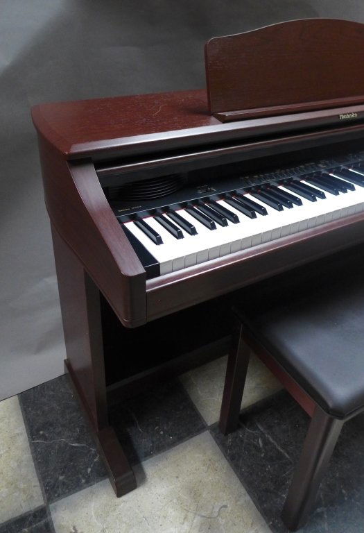Technics SX PX664 Digital Piano : Lot 11