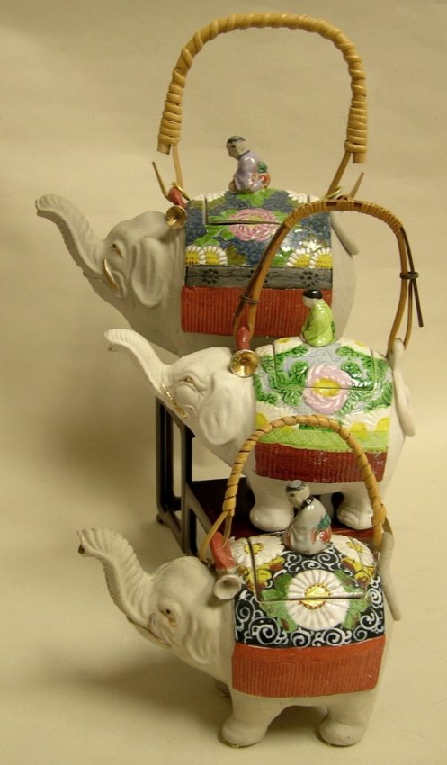 (3) Japanese Banko Ceramic Elephant Teapots : Lot 14