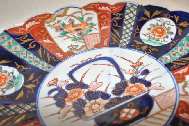 Imari plate : Lot 26