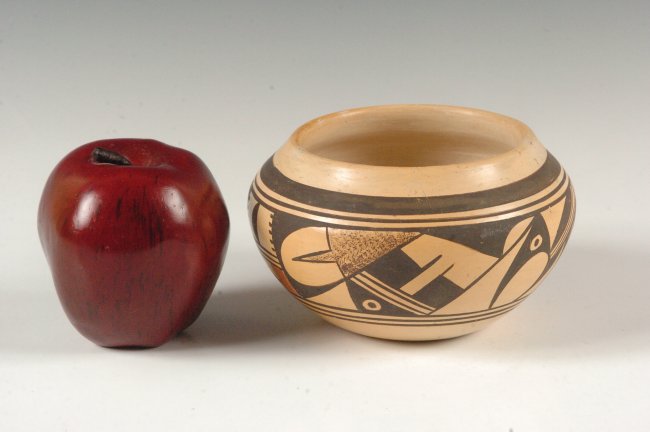 HOPI POTTERY SIGNED WITH THE MARK OF SADIE ADAMS : Lot 257