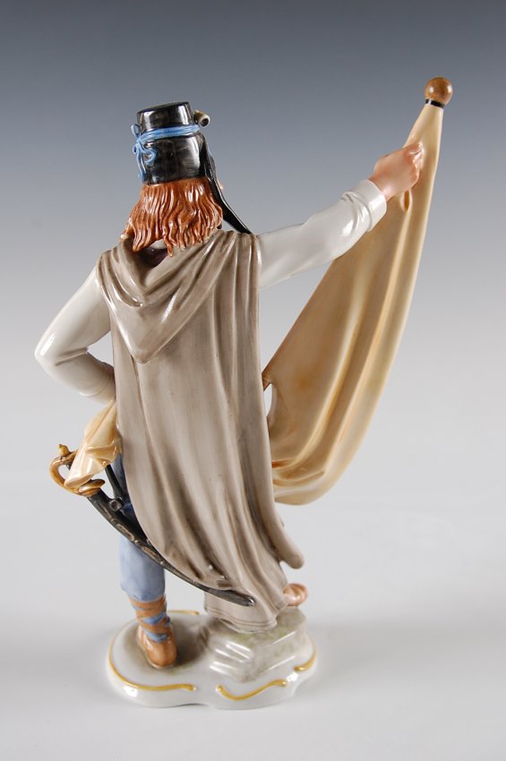 SS ALLACH PORCELAIN FIGURE OF HUNGARIAN SOLDIER : Lot 208