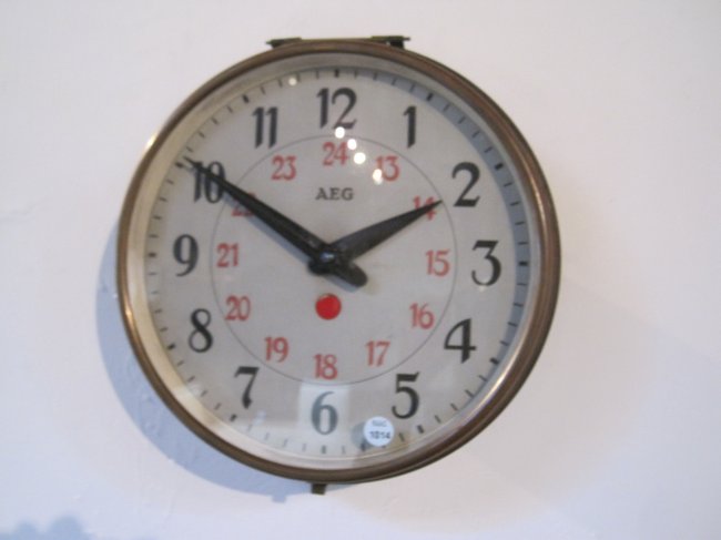 PETER BEHRENS; A.E.G. Synchron wall clock : Lot 1014