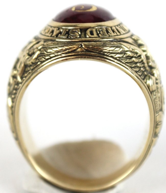 US NAVAL ACADEMY CLASS RING WWII CAPT ENGLE : Lot 1025A