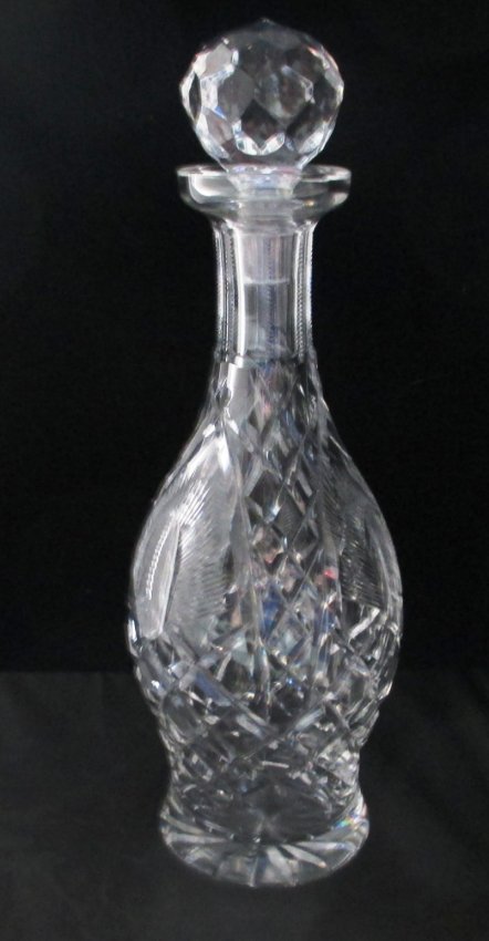 WATERFORD CRYSTAL WINE DECANTER Diamond Cut Pattern : Lot 8