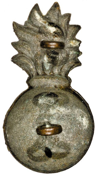 Revolutionary War Flaming Grenade Bomb Insignia Badge : Lot 45