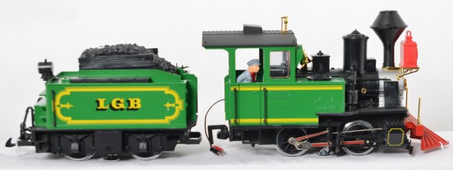 LGB 2017D steam loco and powered tender in OB : Lot 1369