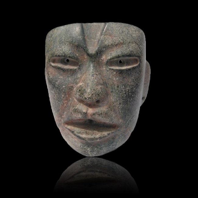 Large Pre-columbian Olmec Serpentine Shamans Mask : Lot 40