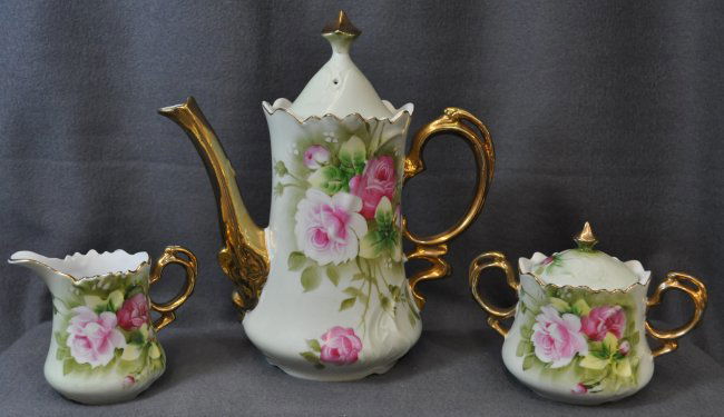 1950-55 LEFTON FINE CHINA HP & GILDED ROSES TEA SET XT : Lot 53