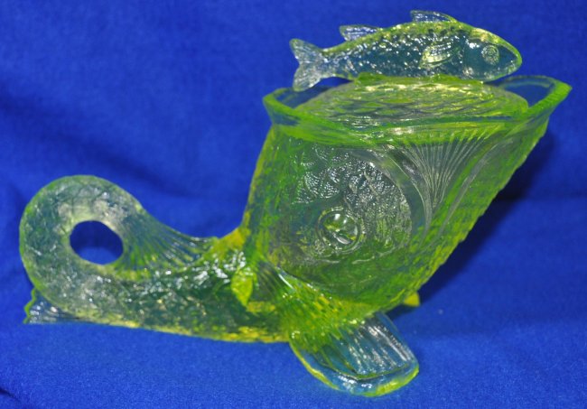1970s KEMPLE GLASS VASELINE DOLPHIN GREENTOWN REPRO XV : Lot 266