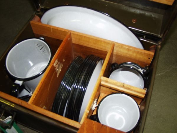 110: U.S. Army Officers Mess Kit WWII : Lot 110