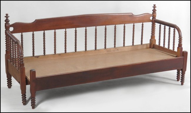 19TH CENTURY JENNY LIND STYLE SPOOL TURNED BEDFRAME. : Lot 1321079