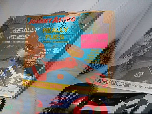 62: Topper Toys Johnny Astro Launching Station with box : Lot 62