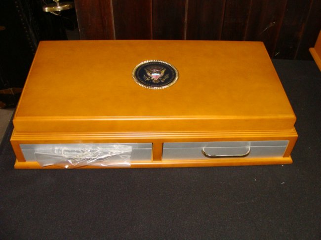 Presidential Dollar Vault Treasury Wood Display Case w : Lot 255