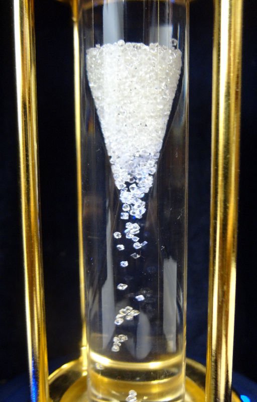 A De Beers Limited Edition Diamond "HourGlass" : Lot 413