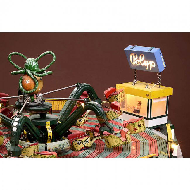 Working Model of a Carousel "Octopus Ride" : Lot 380