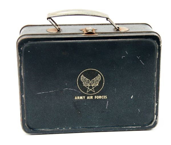 WW2 ARMY AIR FORCES ORIGINAL IN FLIGHT LUNCH BOX : Lot 1125