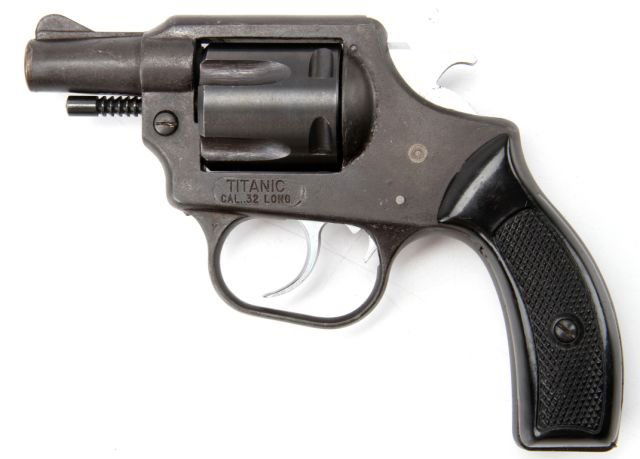 FIE TITANIC.32 REVOLVER : Lot 6341