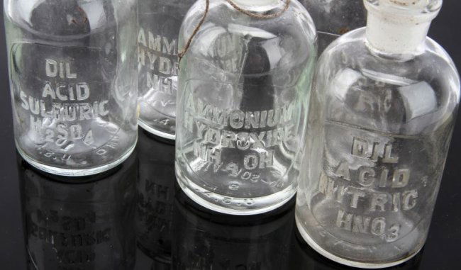 Five Vintage Wheaton Bottles With Glass Stopper Lot 9009