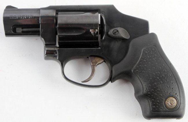 TAURUS 850 .38 SPECIAL FIVE SHOT REVOLVER : Lot 4429