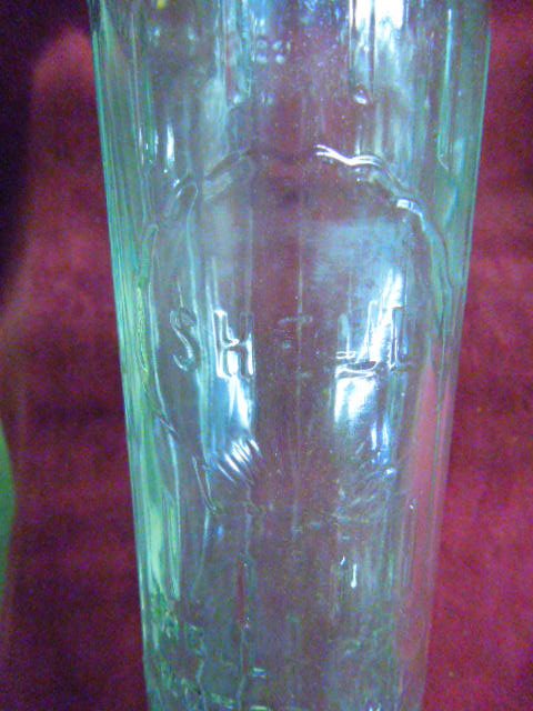 6 Rare Antique Glass Shell Oil Bottles With Carrie : Lot 168