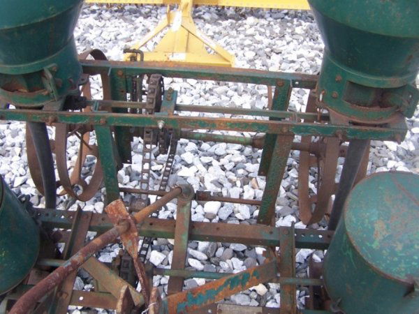 22: Oliver Two Row Corn Planter for Tractors 3PT : Lot 22
