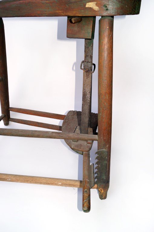 Wooden Saddle Makers Bench & Vise : Lot 1305