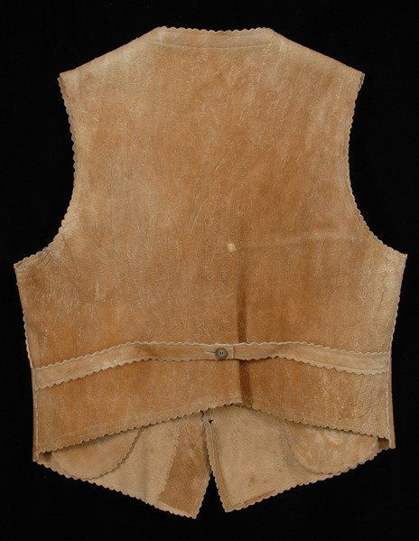 131 Cree Beaded Vest Floral Design Size Medium Goo : Lot 131