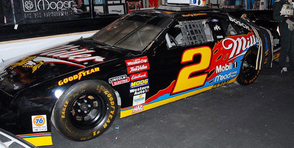 1995 Rusty Wallace #2 Miller Nascar Race Used Car : Lot 300