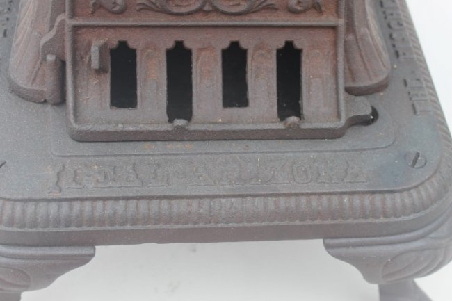 Ideal Arizona No. 1 cast iron laundry stove. 1895 The : Lot 470