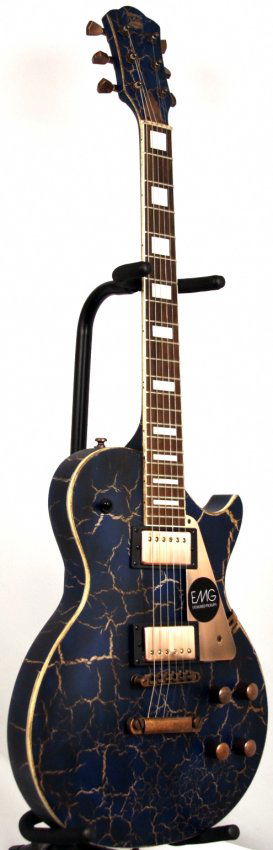 AXL Badwater 1216 Electric Guitar in Blue Crackle DGUI8 : Lot 508